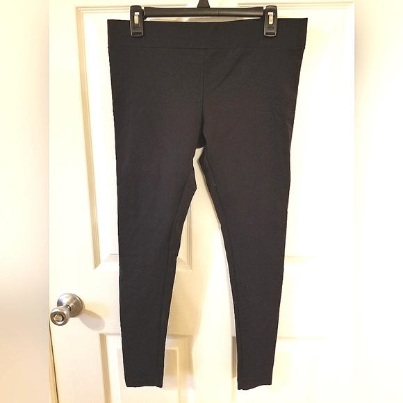 Matty M | Pants & Jumpsuits | Matty M Leggings | Poshmark